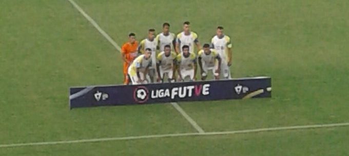 Lala FC. Sólo 9 jugadores se presentaron y no salieron al segundo tiempo